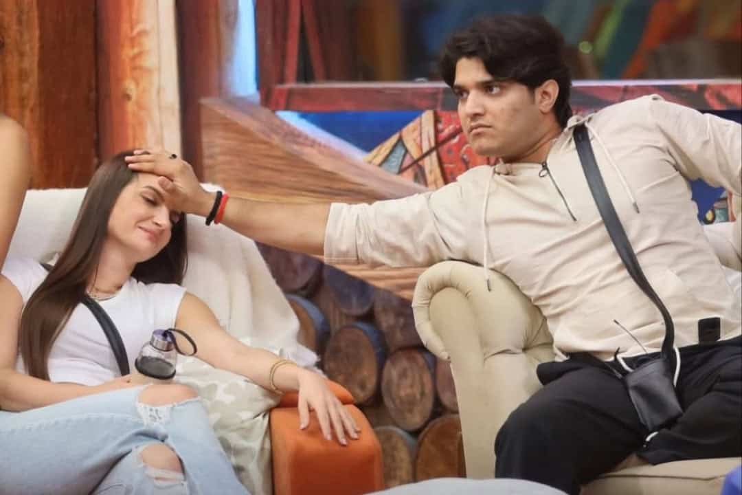 Mridul Tiwari and Natalia Janoszek’s Bond in Bigg Boss - Awesome TV