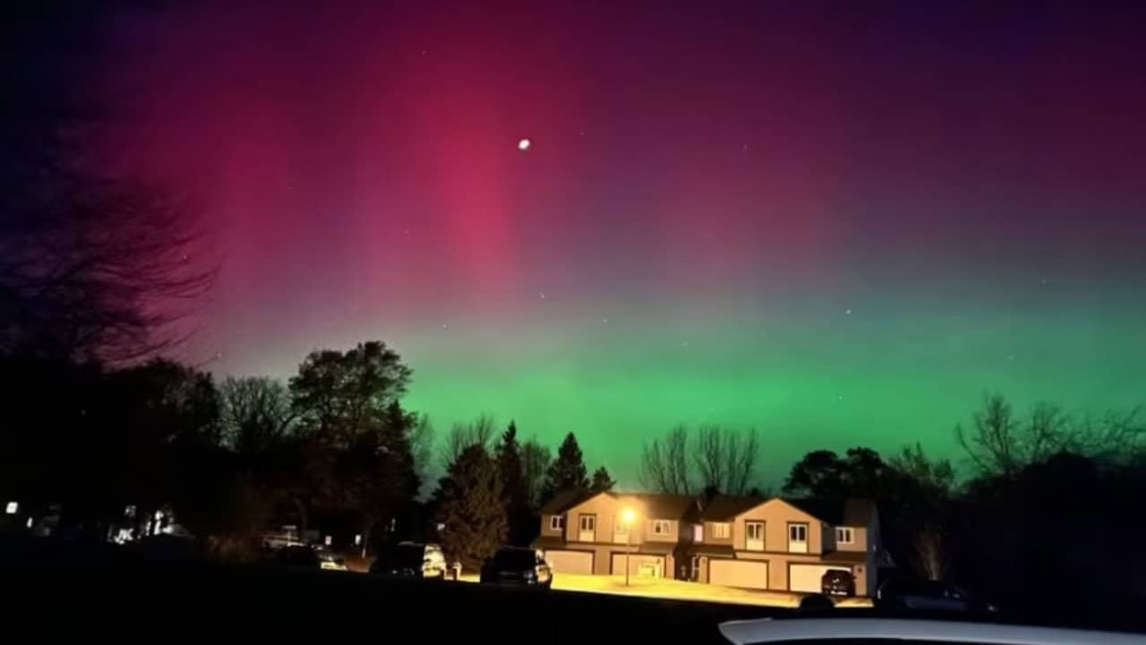 A huge solar storm lights up the southern US with a beautiful aurora ...